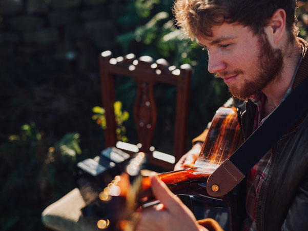 Jack Rutter and Greg Russell – Folk and Roots