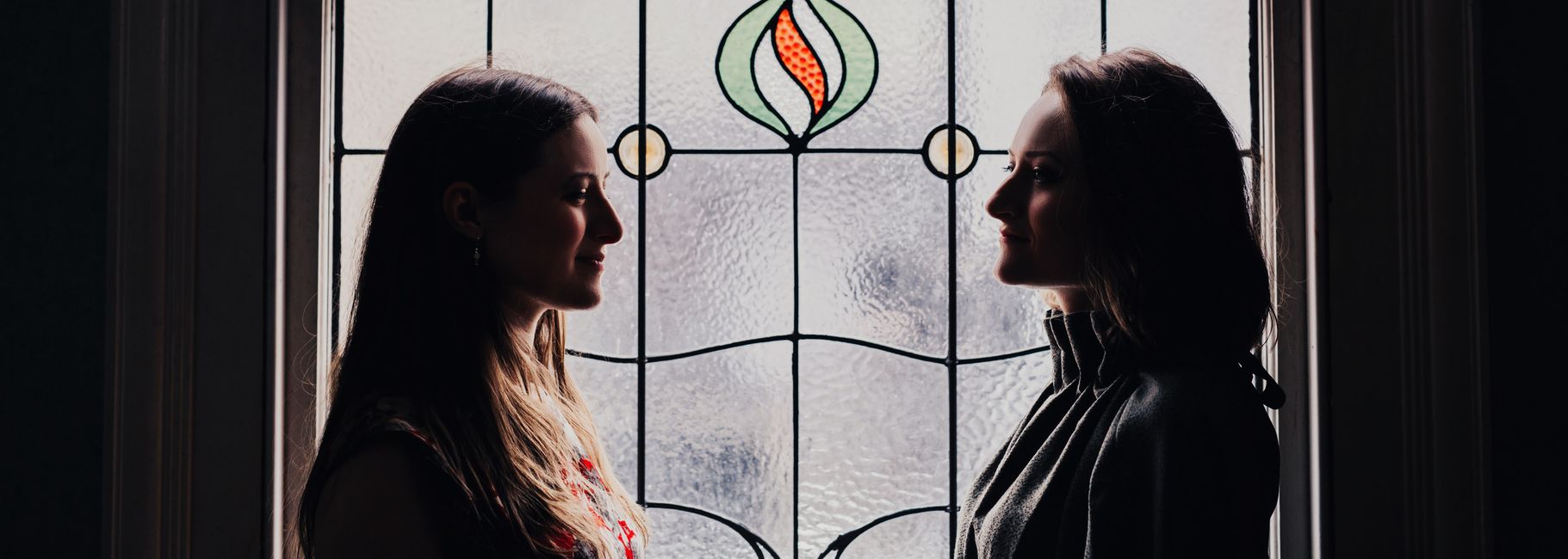 The Askew Sisters – Folk and Roots