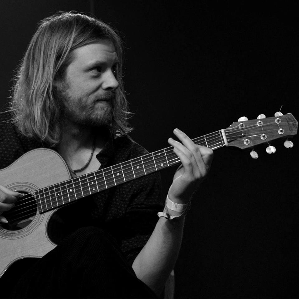 Ben Walker – Folk and Roots