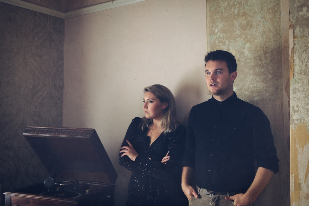 Sam Kelly & Ruth Notman – Folk and Roots