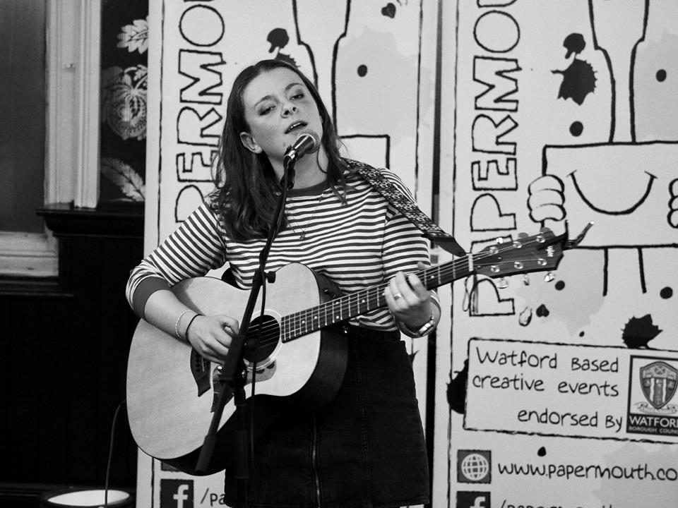 Lizzy Hardingham and Chris Fox – Folk and Roots