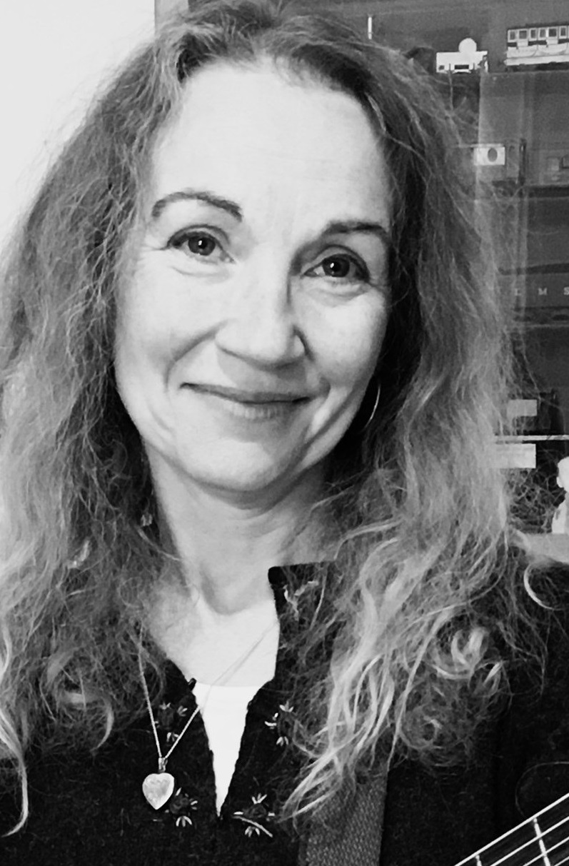 Sian Allen and Emma Scarr – Folk and Roots