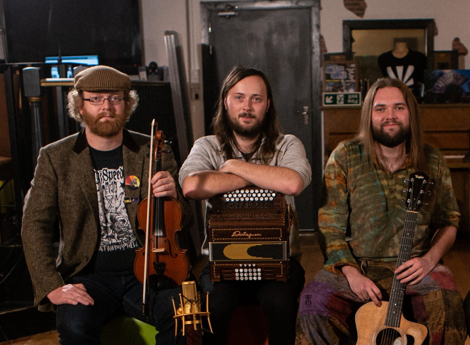 James Kerry Trio – Folk and Roots